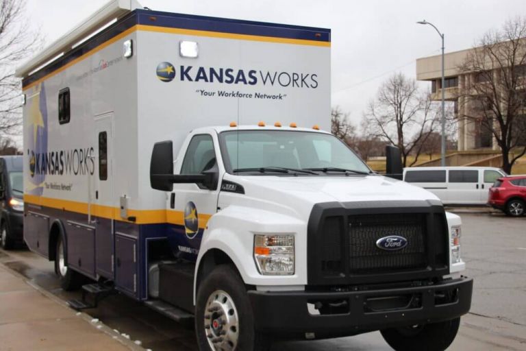 Governor Kelly unveils new KANSASWORKS Mobile Workforce Center - Kansas ...